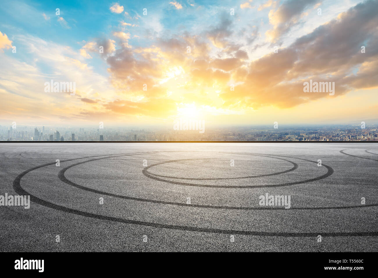 Panoramic view racing track circuit hi-res stock photography and images ...