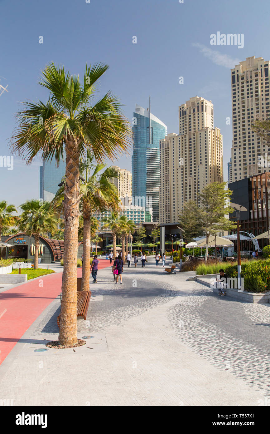 UAE, Dubai, Dubai Marina, Marina Promenade Stock Photo - Alamy
