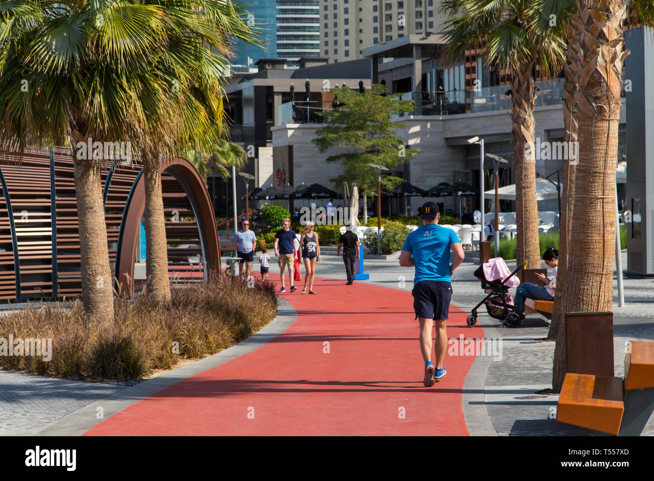 UAE, Dubai, Dubai Marina, Marina Promenade Stock Photo - Alamy