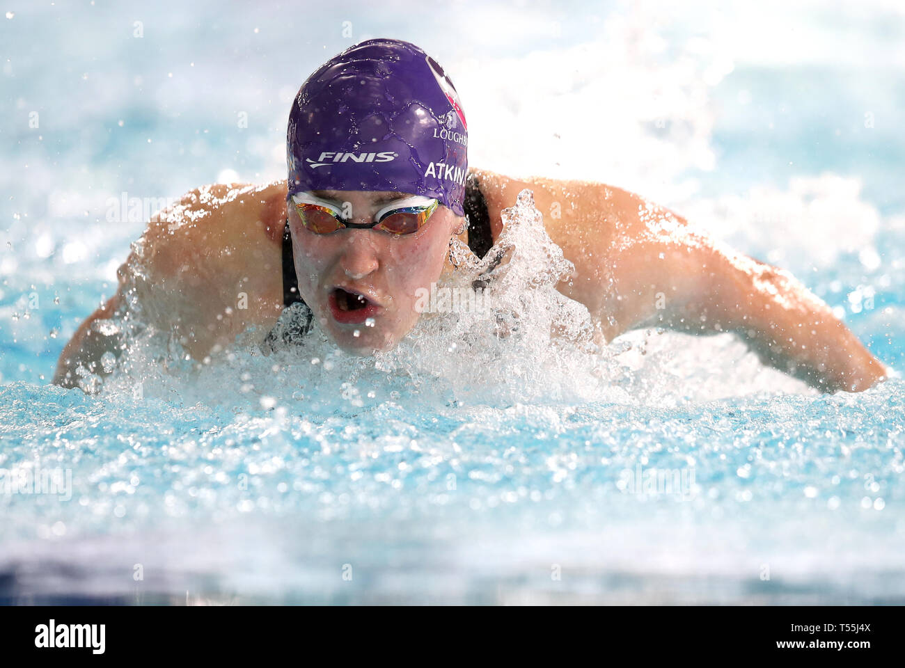 Heats womens open 100m butterfly hi-res stock photography and images ...