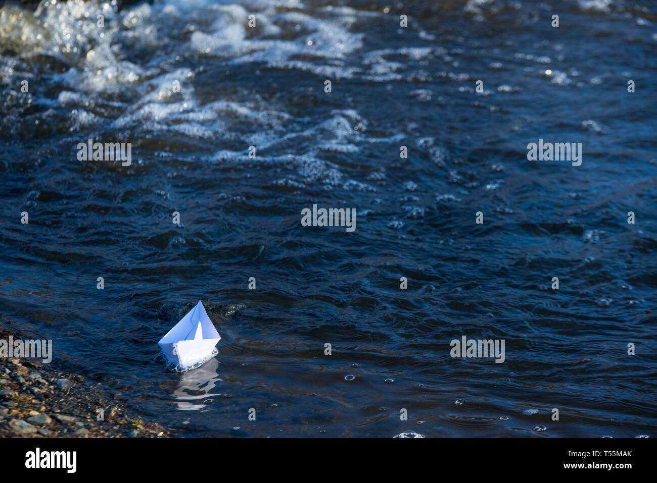 Paper boat flow hi-res stock photography and images - Alamy
