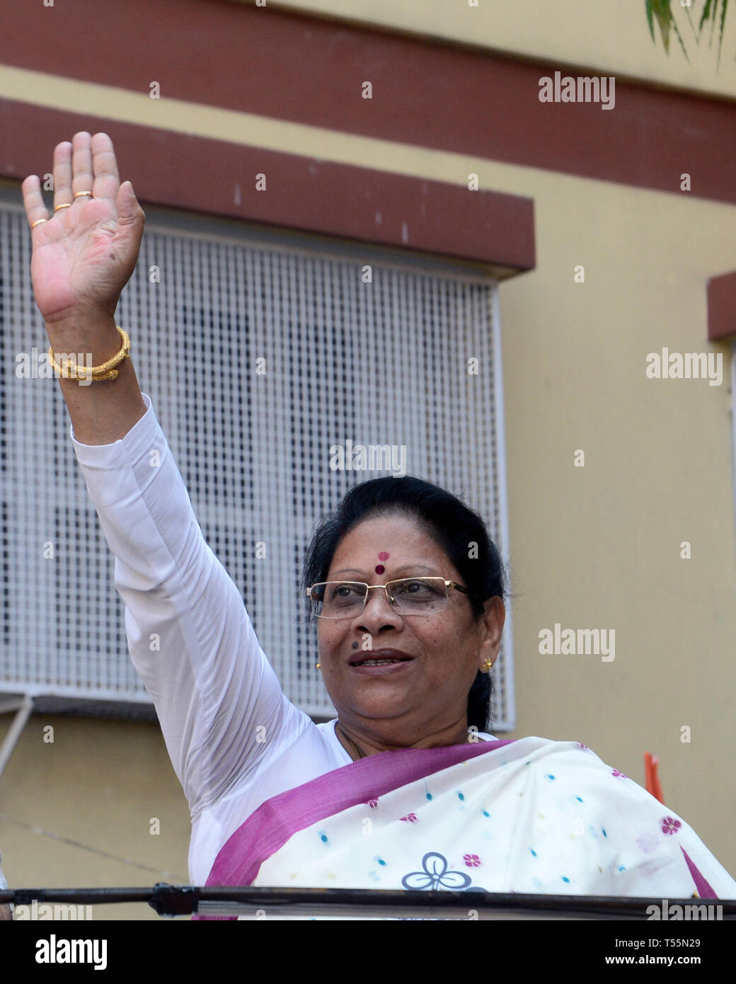 Kolkata, India. 21st Apr, 2019. Trinamool Congress or TMC candidate for ...