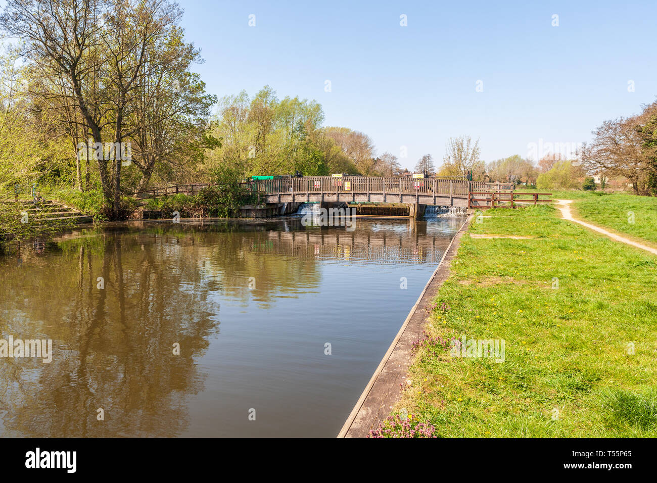 Falcon dam hi-res stock photography and images - Alamy