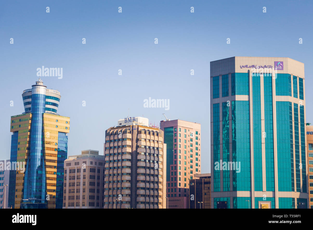Skyline manama hi-res stock photography and images - Alamy