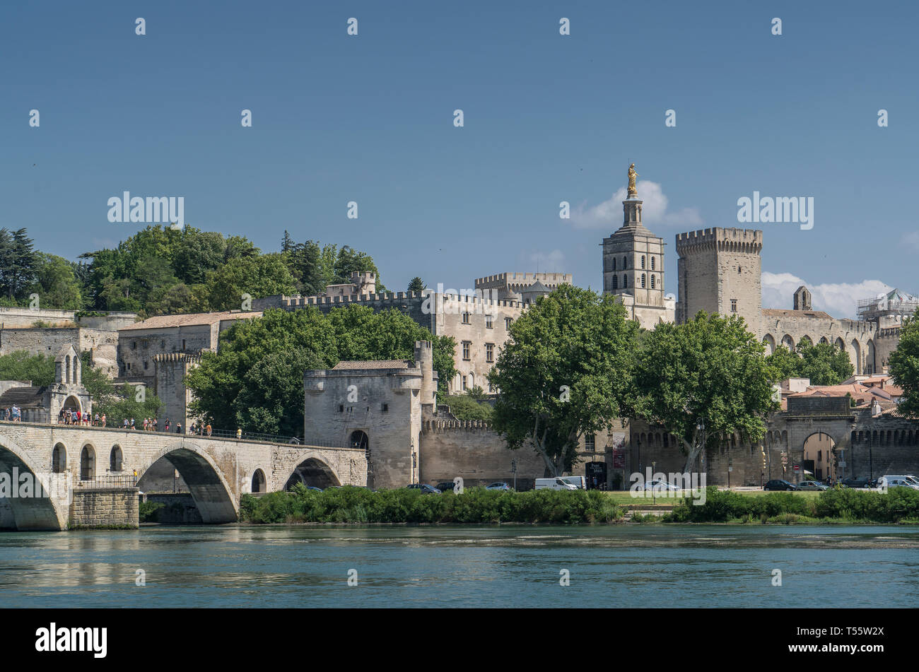 Pont d'Avignon over Rhone river in Avignon, France Stock Photo - Alamy