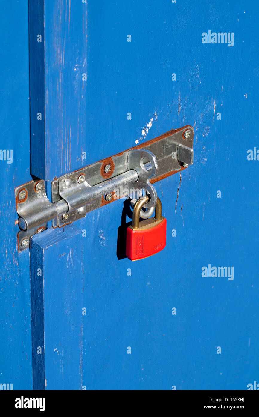 Door Latch Mechanism Stock Photos & Door Latch Mechanism Stock Images ...