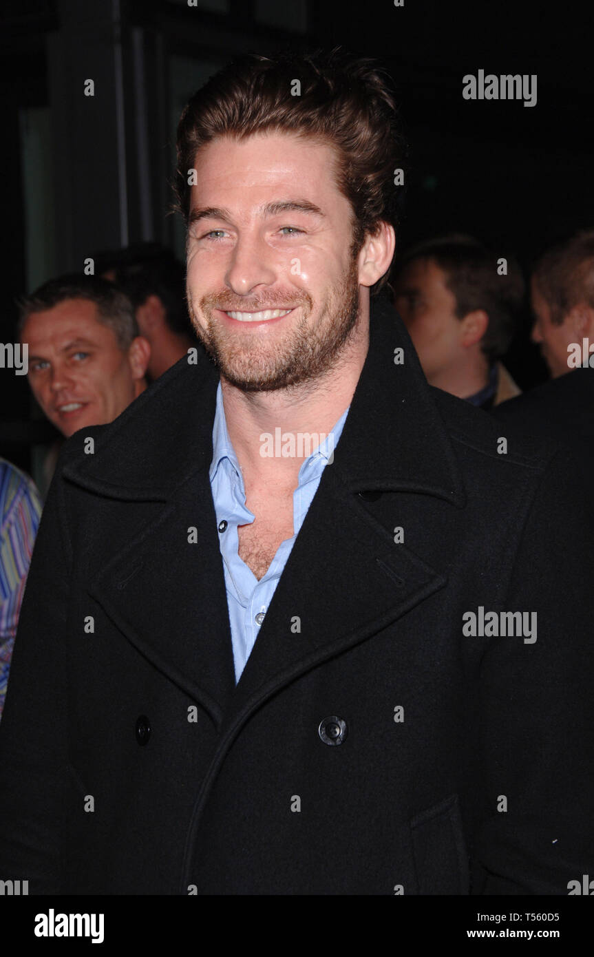 LOS ANGELES, CA. January 11, 2006: Actor SCOTT SPEEDMAN at the world ...