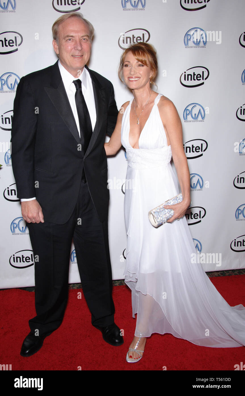 Actress jane seymour husband james hi-res stock photography and images ...