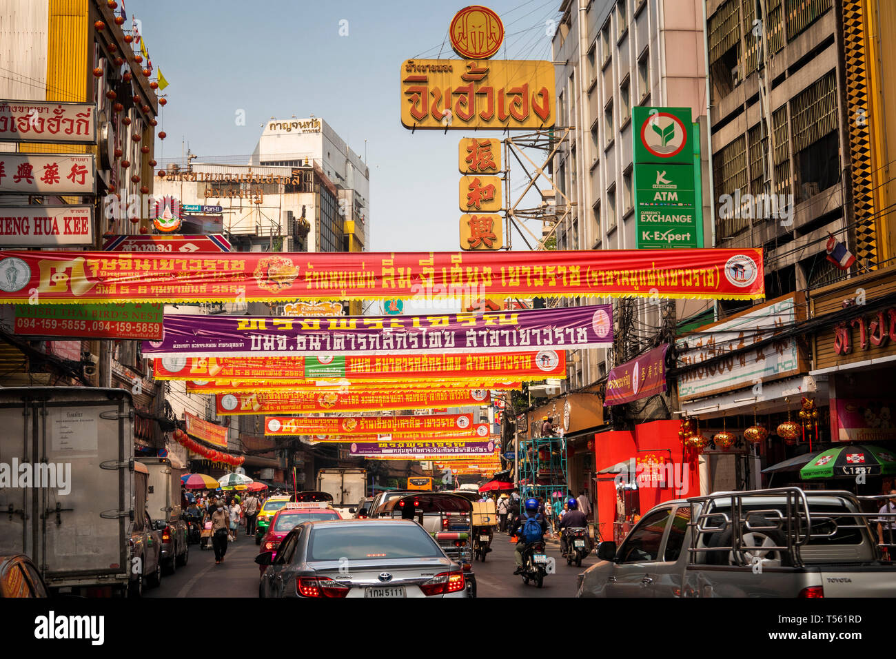Bangkoks historic chinatown hi-res stock photography and images - Alamy