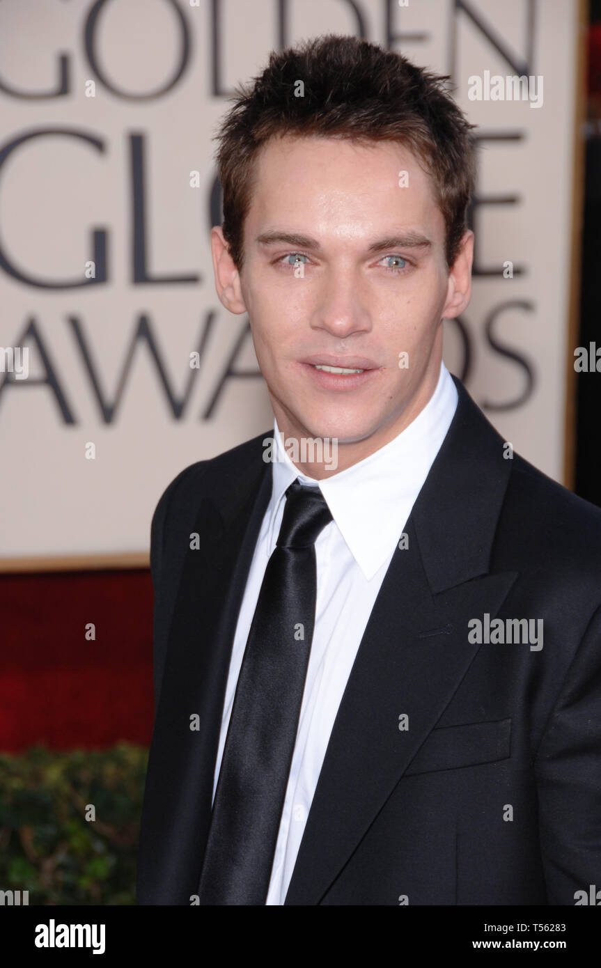 Jonathan Rhys Meyers Mortal Instruments Premiere