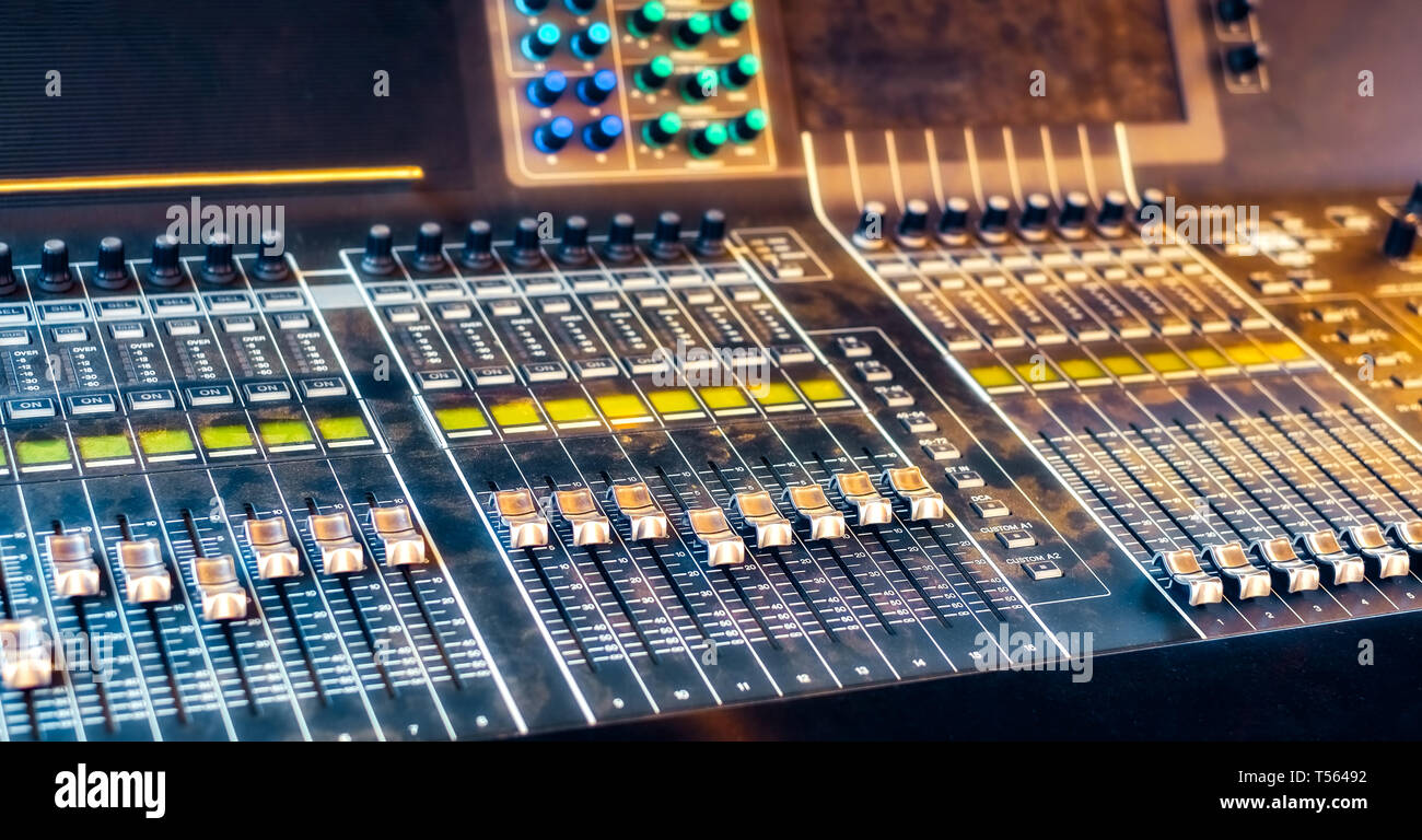 Home entertainment system controls hi-res stock photography and images ...