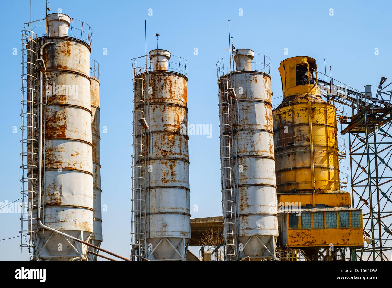 cement plant factory manufacturing Stock Photo - Alamy