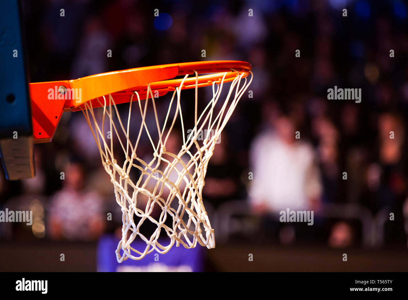 Neon basketball court hi-res stock photography and images - Alamy