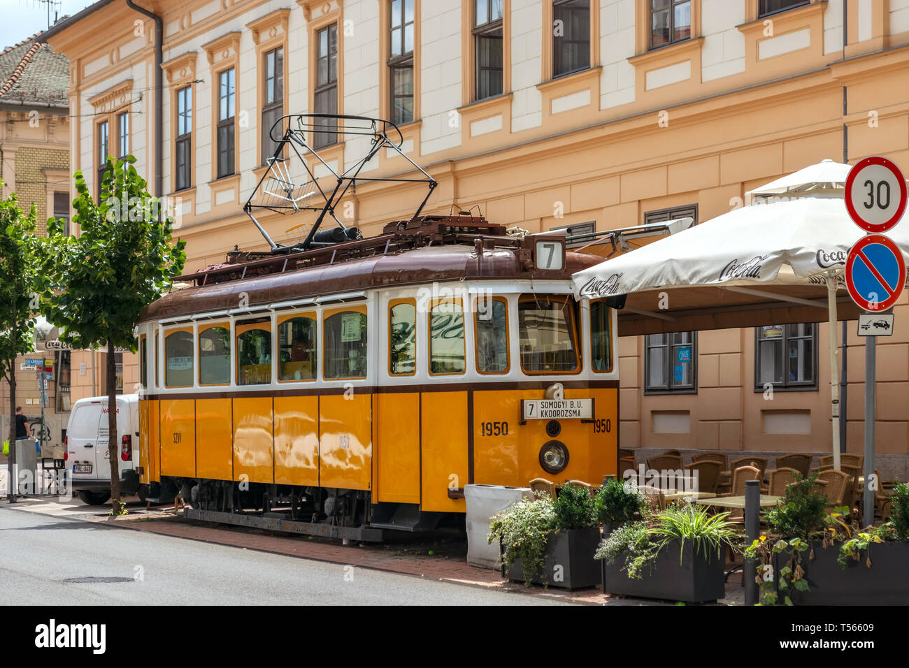 Tramcar bar hi-res stock photography and images - Alamy