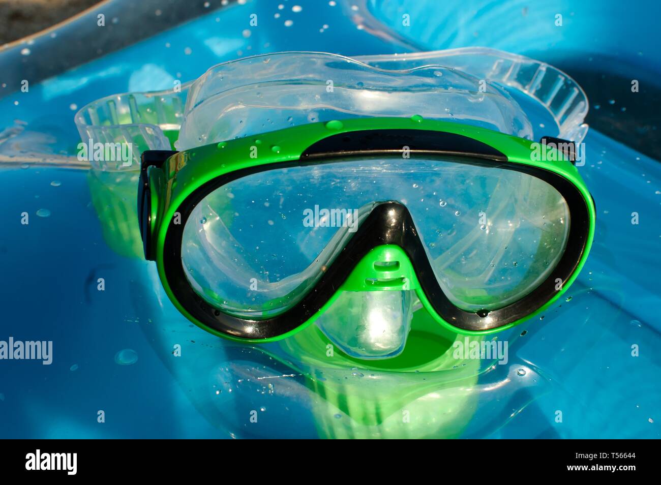 Finding Nemo Scuba Mask