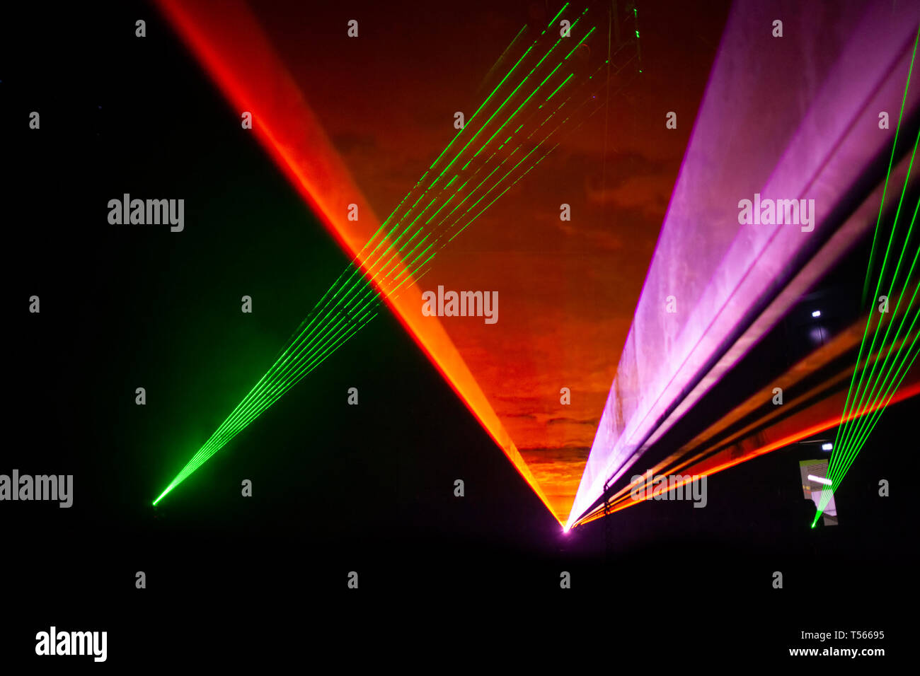 futuristic lights. Cyberpunk, Abstract lasers, Hi tech retro background ...