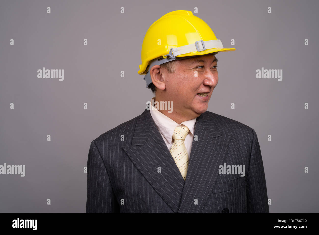 Japanese construction worker profile portrait hi-res stock photography ...