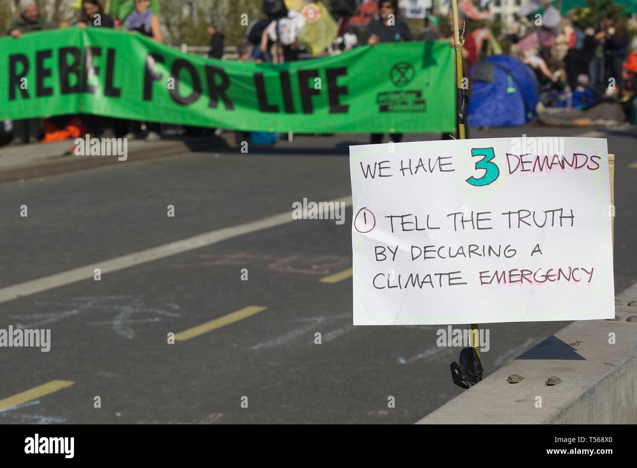 Extinction Rebellion in the UK, Waterloo bridge, London England Stock ...
