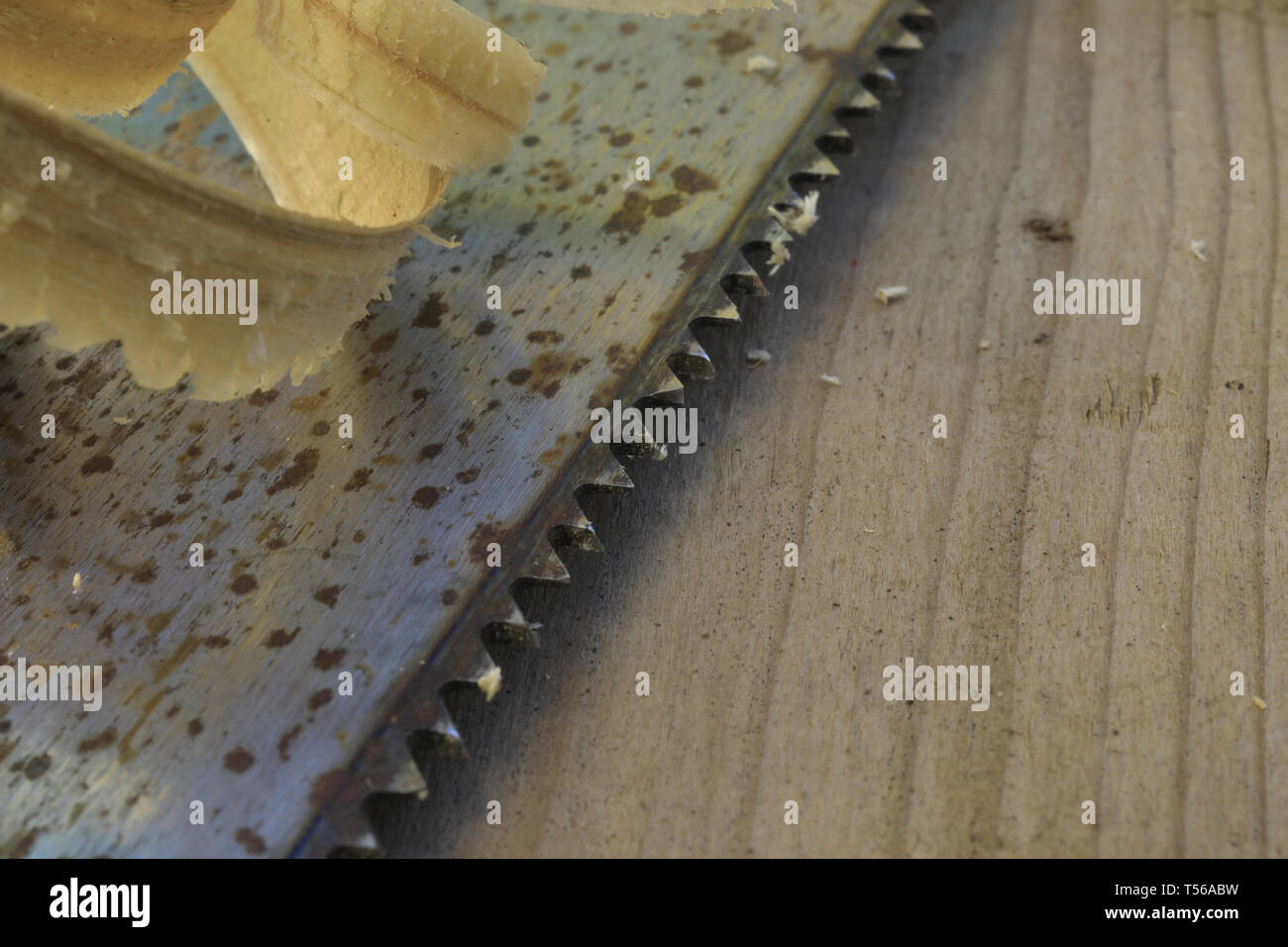 Rusty saw hi-res stock photography and images - Alamy