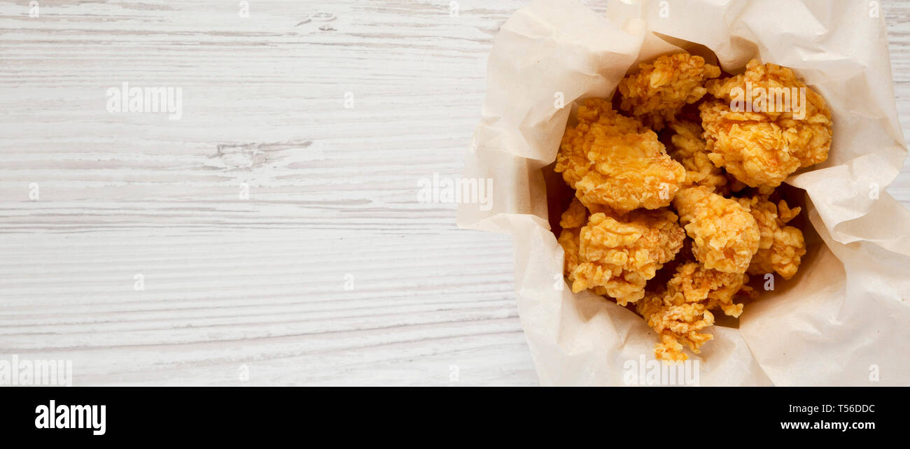 Chicken bites overhead hi-res stock photography and images - Alamy