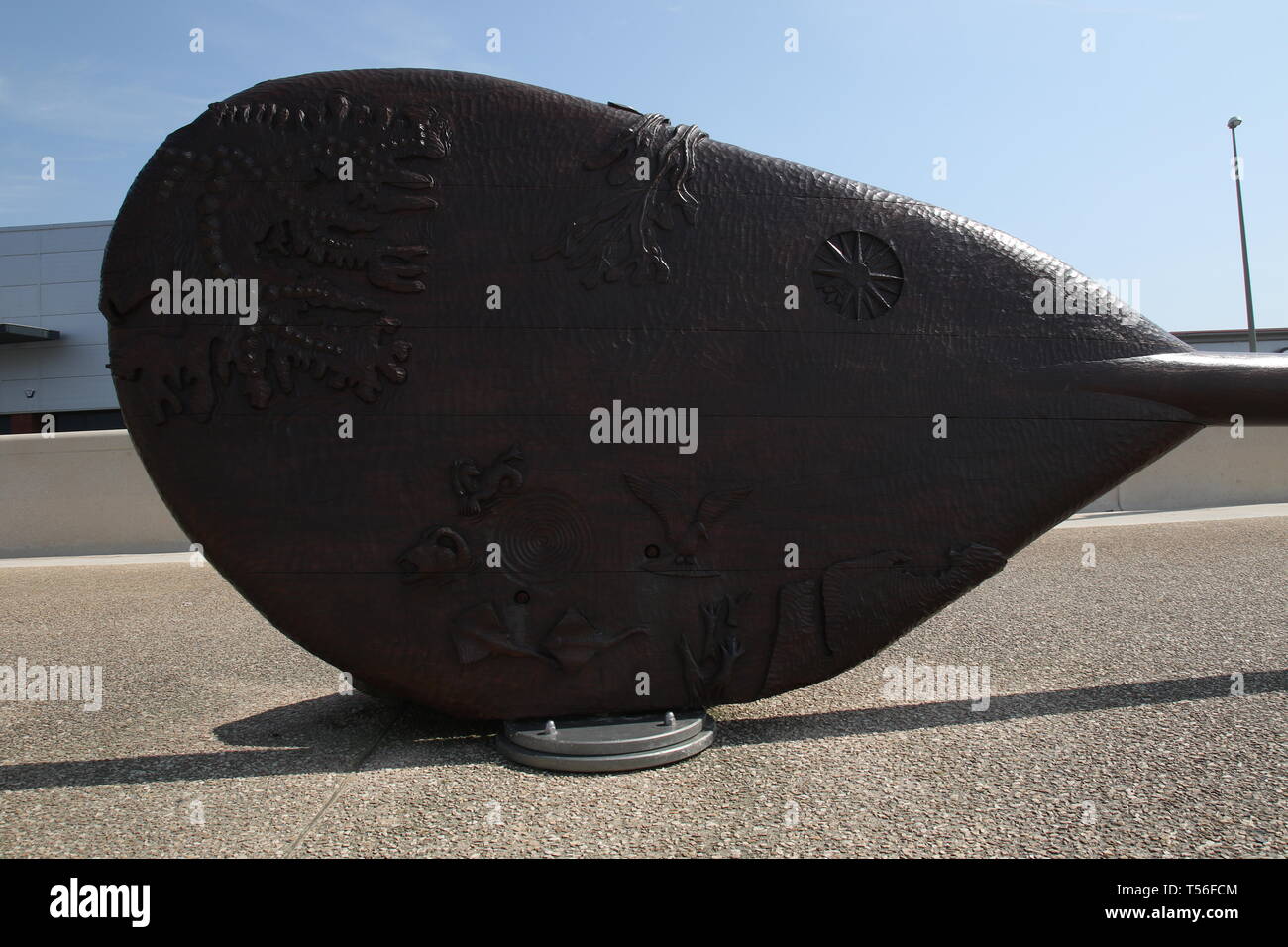 Giant ogres paddle hi-res stock photography and images - Alamy