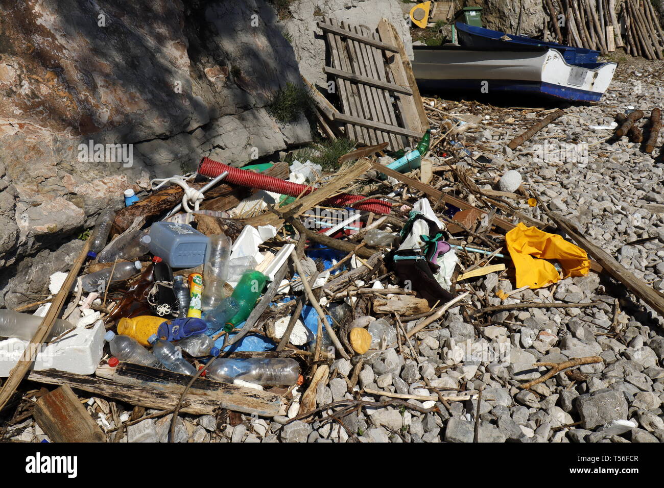 Plastic pollution in the Mediterranean Stock Photo - Alamy