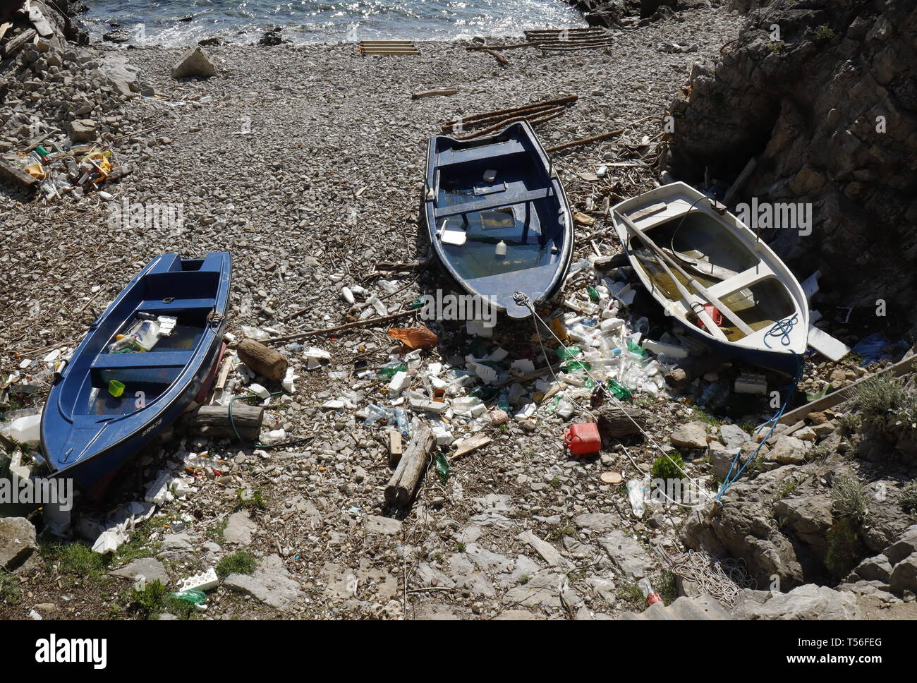 Plastic pollution in the Mediterranean Stock Photo - Alamy