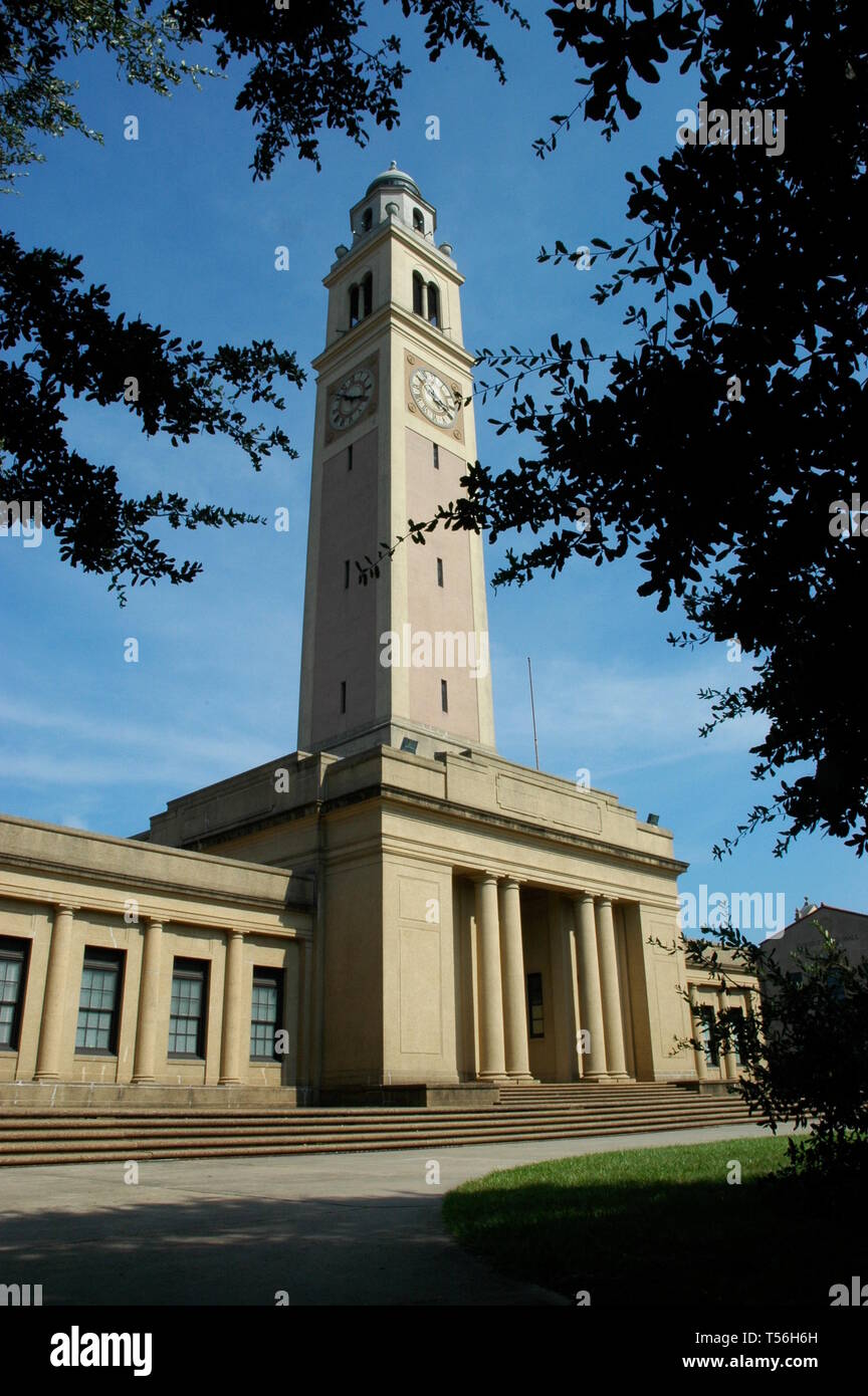 Memorial tower lsu campus hi-res stock photography and images - Alamy