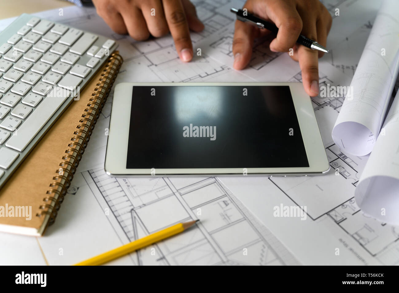 Cooperation Corporate computer laptop and pro digital architectural ...