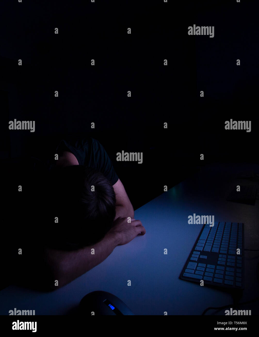 Falling asleep hi-res stock photography and images - Alamy