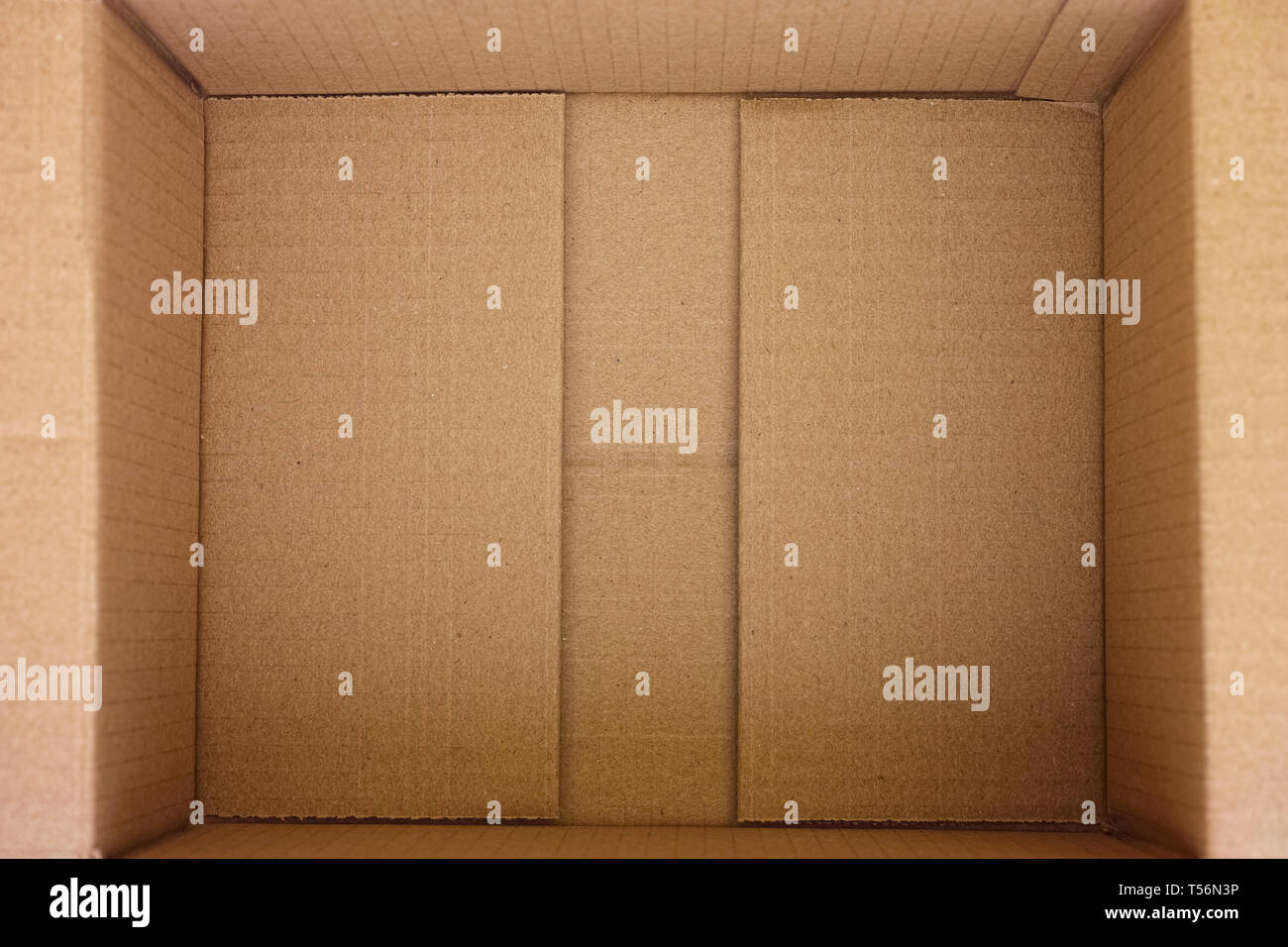 Open empty cardboard box. Close up Stock Photo - Alamy