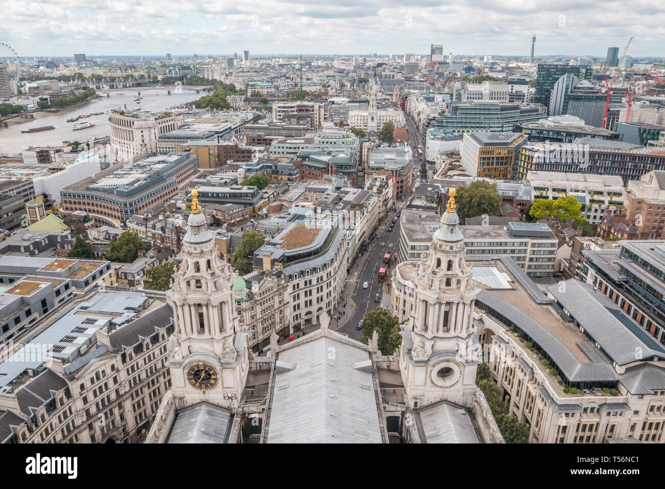 Futuristic london skyline hi-res stock photography and images - Alamy
