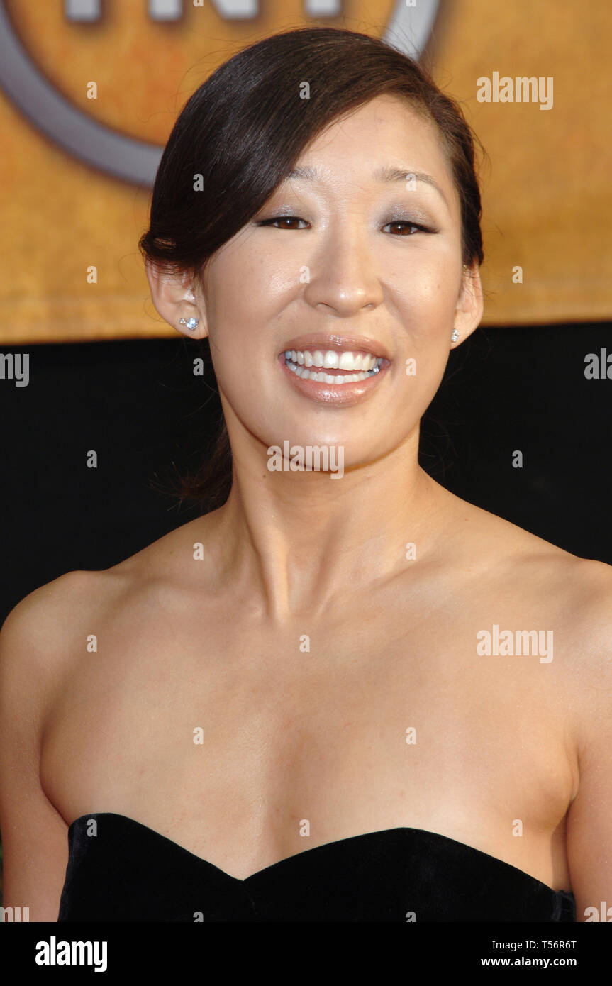 LOS ANGELES, CA. January 29, 2006: SANDRA OH at the 12th Annual Screen ...
