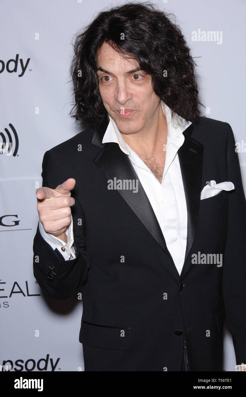 Paul stanley of kiss hi-res stock photography and images - Alamy