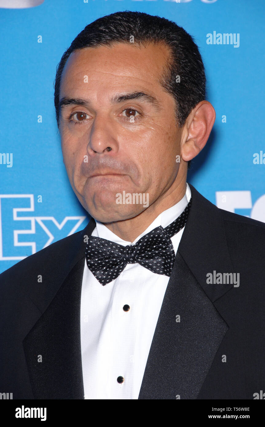 LOS ANGELES, CA. February 25, 2006: Los Angeles Mayor ANTONIO ...