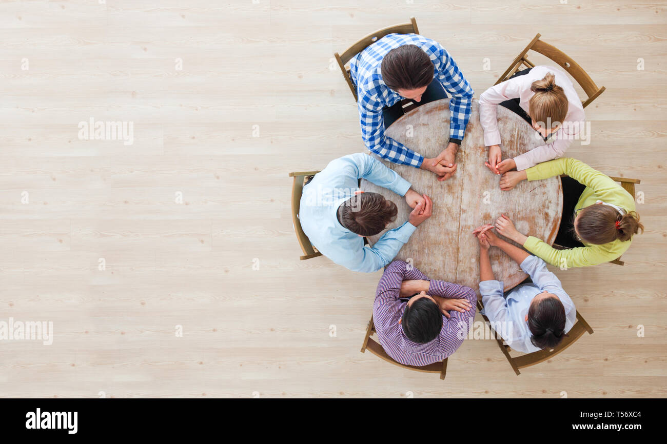 Startup diversity teamwork brainstorming meeting concept, people ...