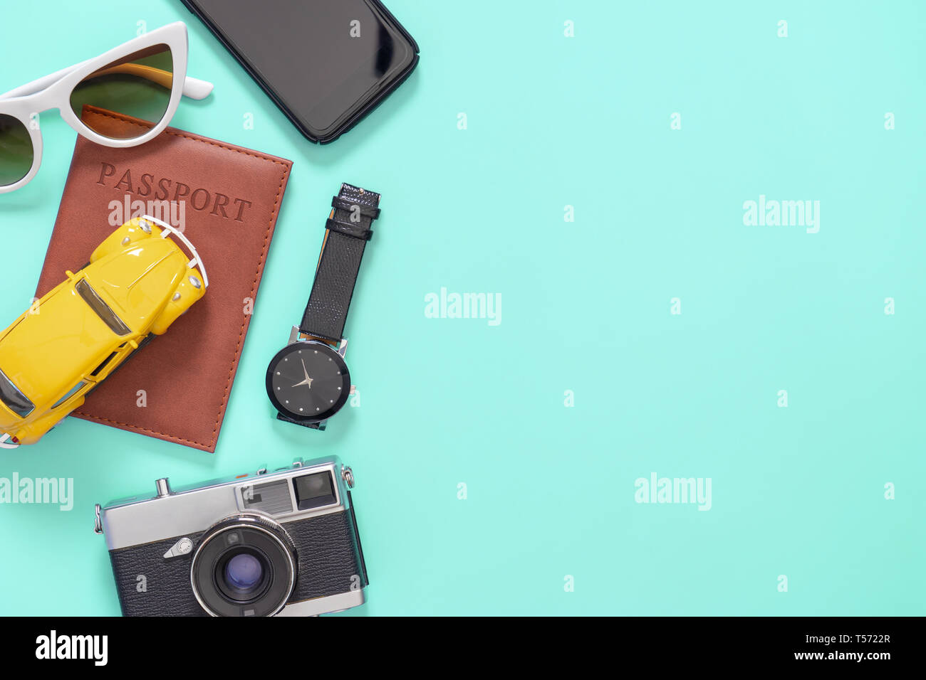 Passport camera on vintage suitcase hi-res stock photography and images ...