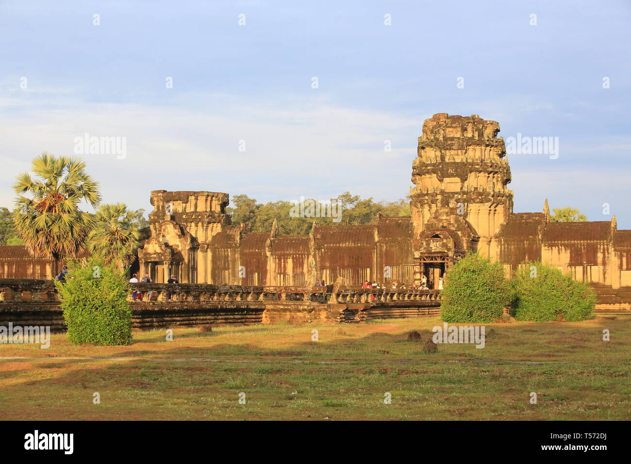 angkor wat view Stock Photo - Alamy