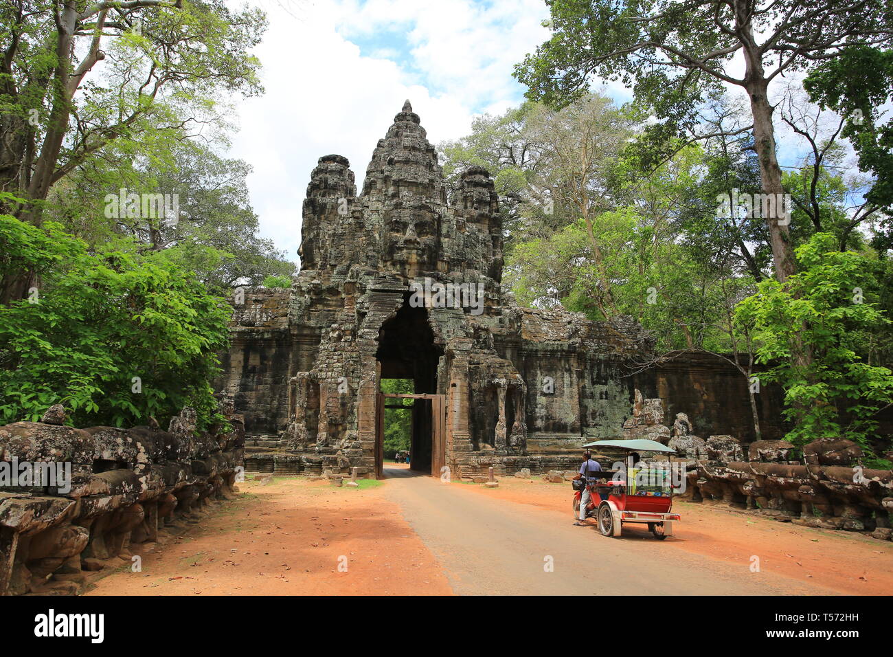 angkor wat in the forest Stock Photo - Alamy