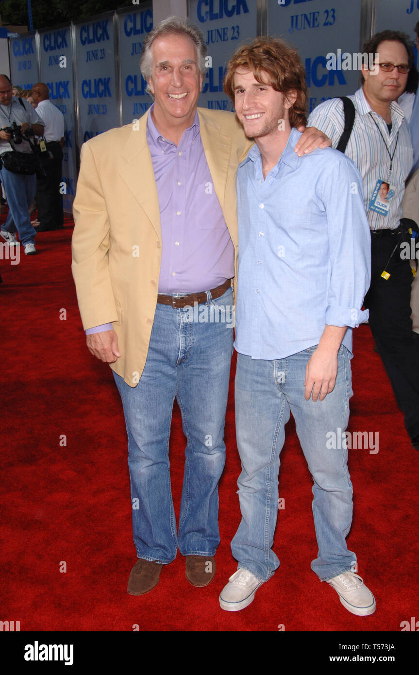 LOS ANGELES, CA. June 14, 2006: Actor HENRY WINKLER & son at the Los ...