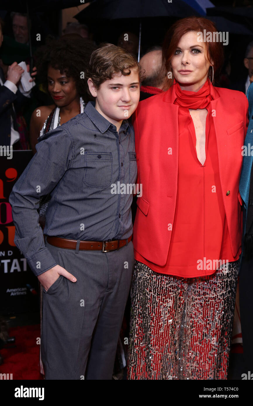 Debra messing and roman walker zelman hi-res stock photography and ...