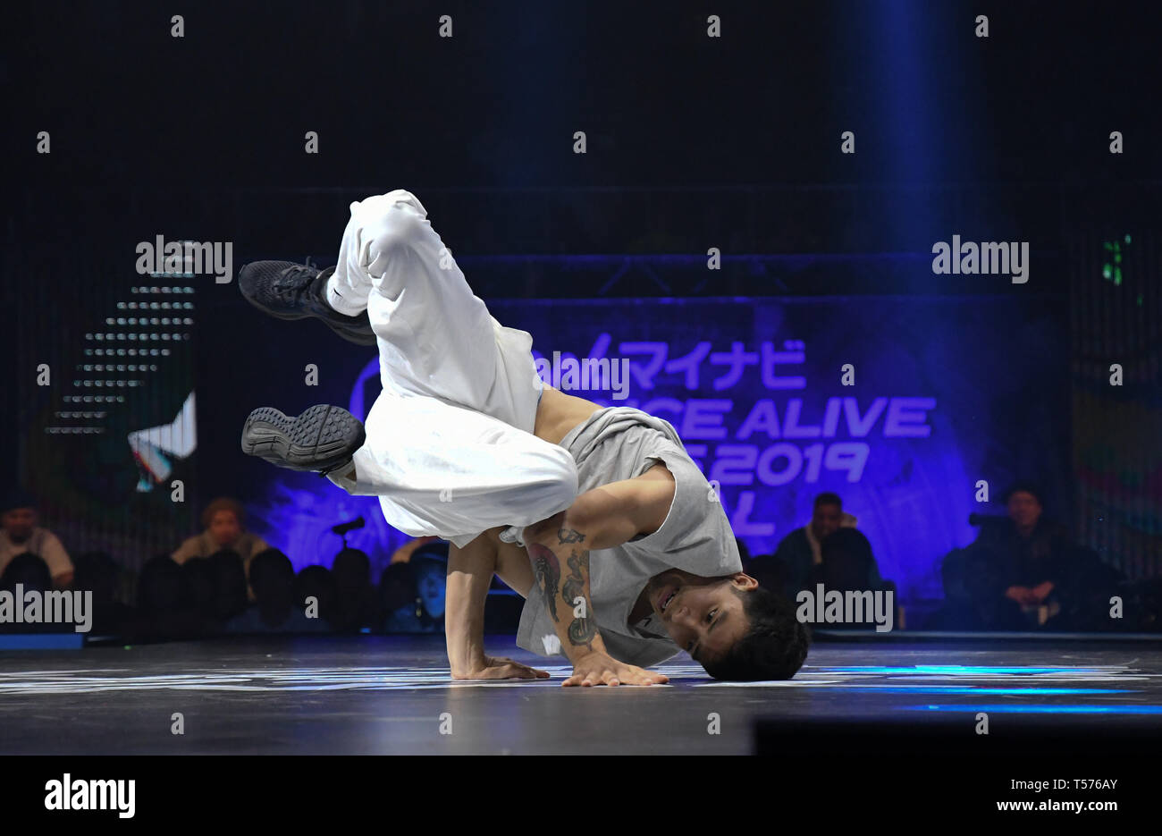 Sumo kids photos hi-res stock photography and images - Alamy