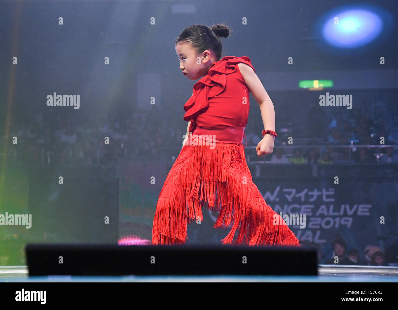 Tokyo, Japan. 21st Apr, 2019. A Japanese kid performs during the Dance ...