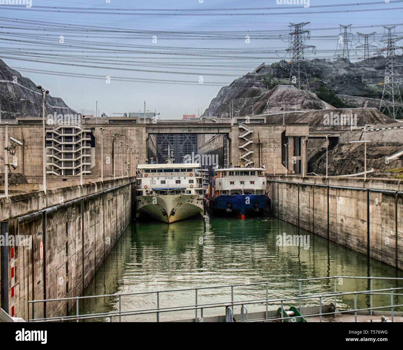 April 17, 2008 - Hubei, China - Vessels traverse the ship locks of the ...