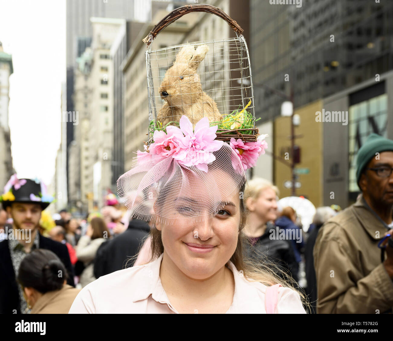 New York, NY, USA. 21st Apr, 2019. Easter Bonnet parade on Fifth Avenue ...