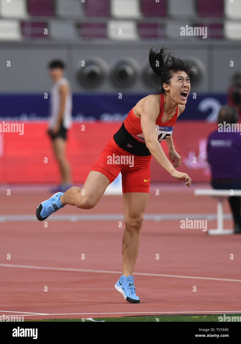 Doha, Qatar. 21st Apr, 2019. Lyu Huihui of China competes during the ...