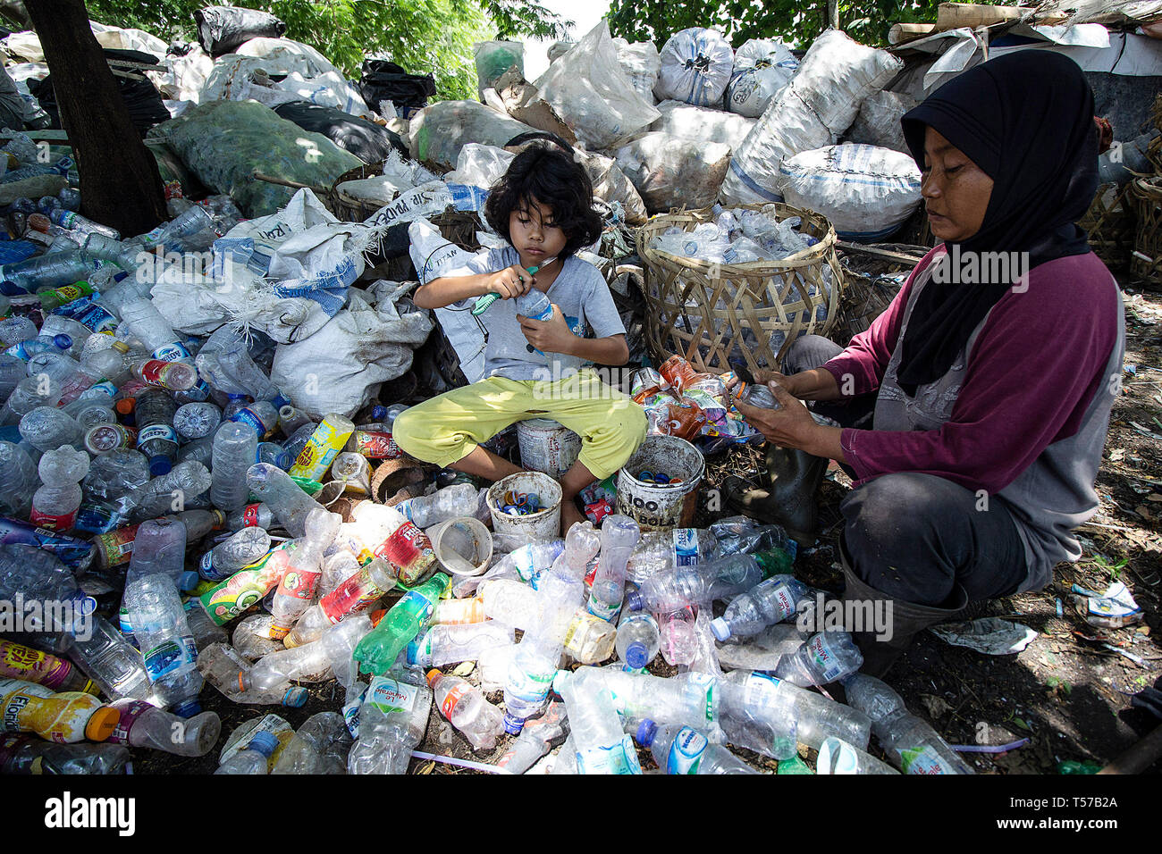 Child dump site hi-res stock photography and images - Alamy
