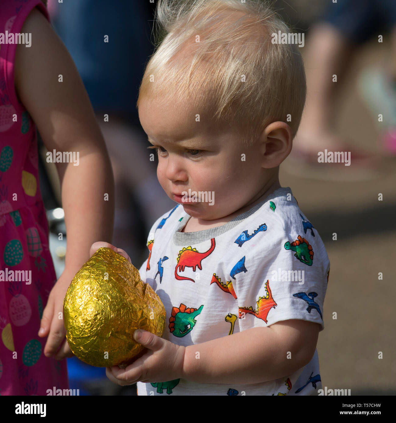 Egg cracking game hi-res stock photography and images - Alamy