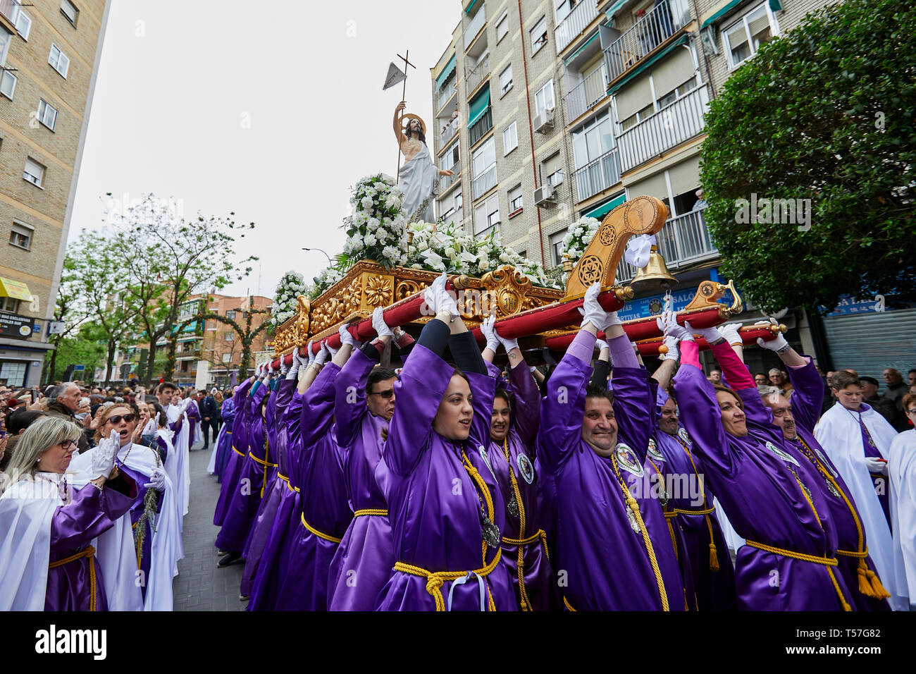 The anderos seen carrying the image of Resurrected Christ during the ...