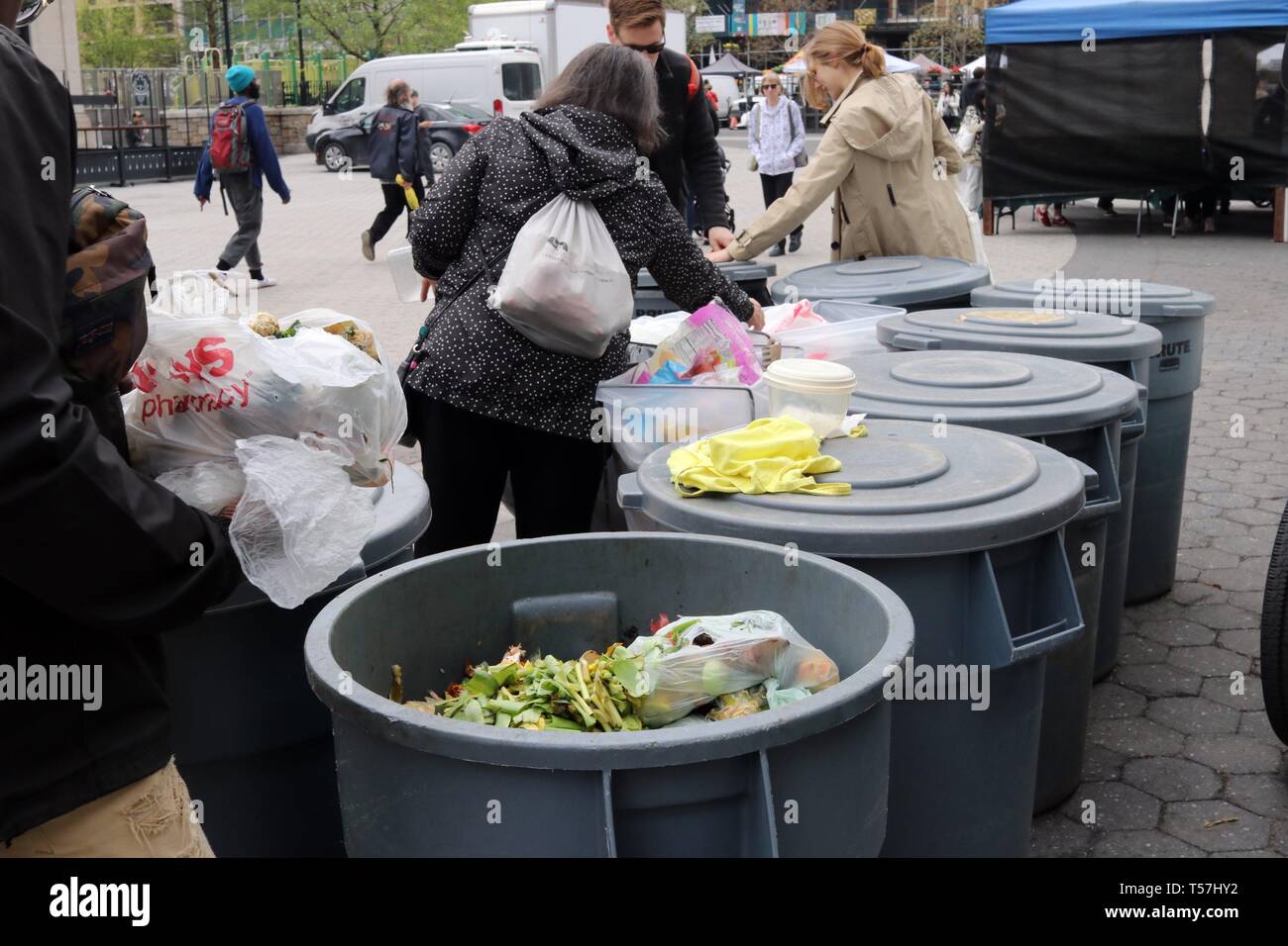 Composting station hi-res stock photography and images - Alamy